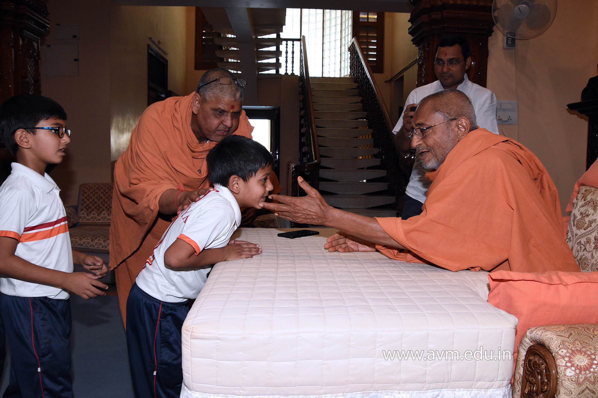 Std 1 to 6 Visit Ajwa and Haridham - Atmiya Vidya Mandir